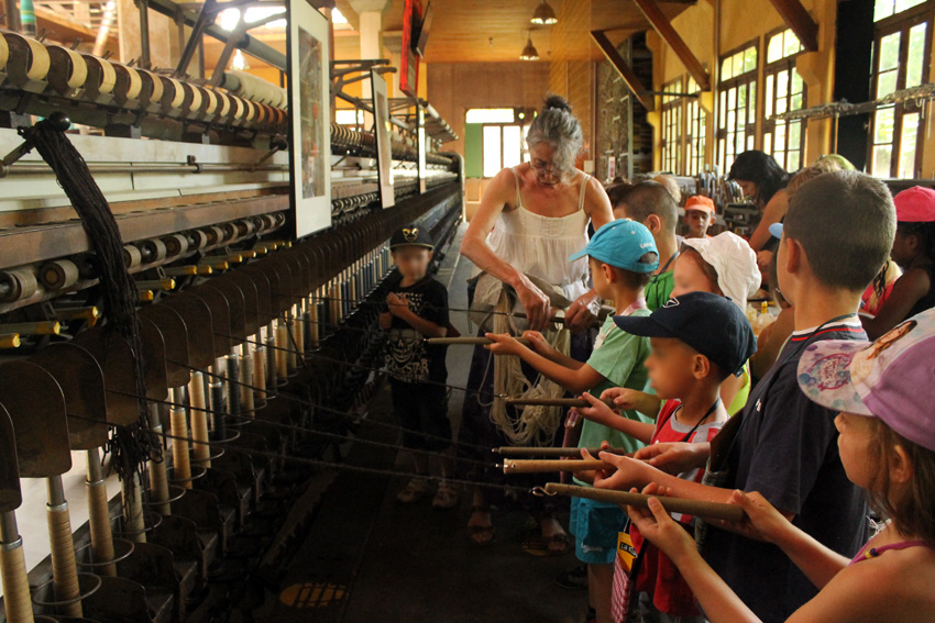 Visite de la Filature et ses machines